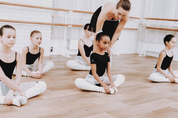 DanceTeacherWeb | Articles - TIPS FOR EFFECTIVELY GIVING YOUR DANCERS ...