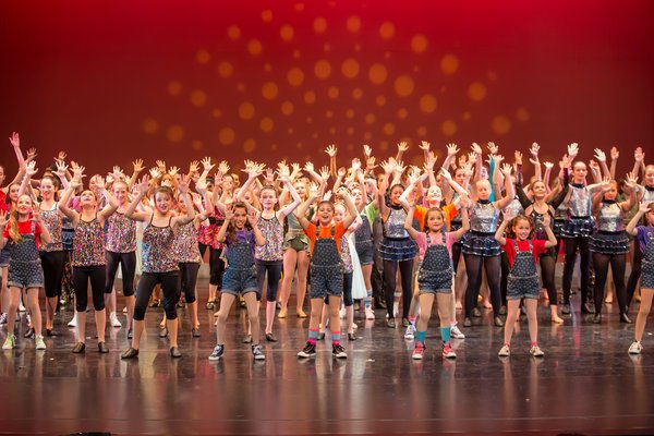 DanceTeacherWeb | Articles - DANCE STUDIO OWNERS: TRAINING YOUR STAFF 101