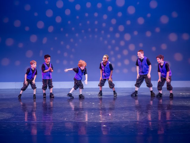 DanceTeacherWeb | Articles - Introduction to Improvisation 101